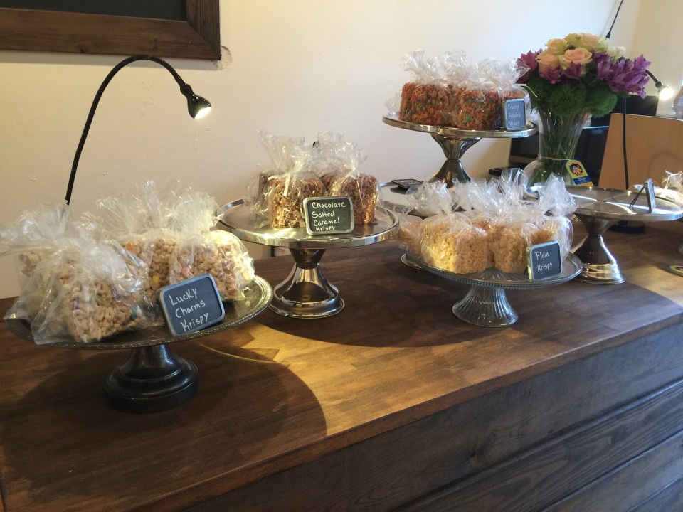 The Atlanta Cupcake Factory, Cuteness Overload - DA' STYLISH FOODIE