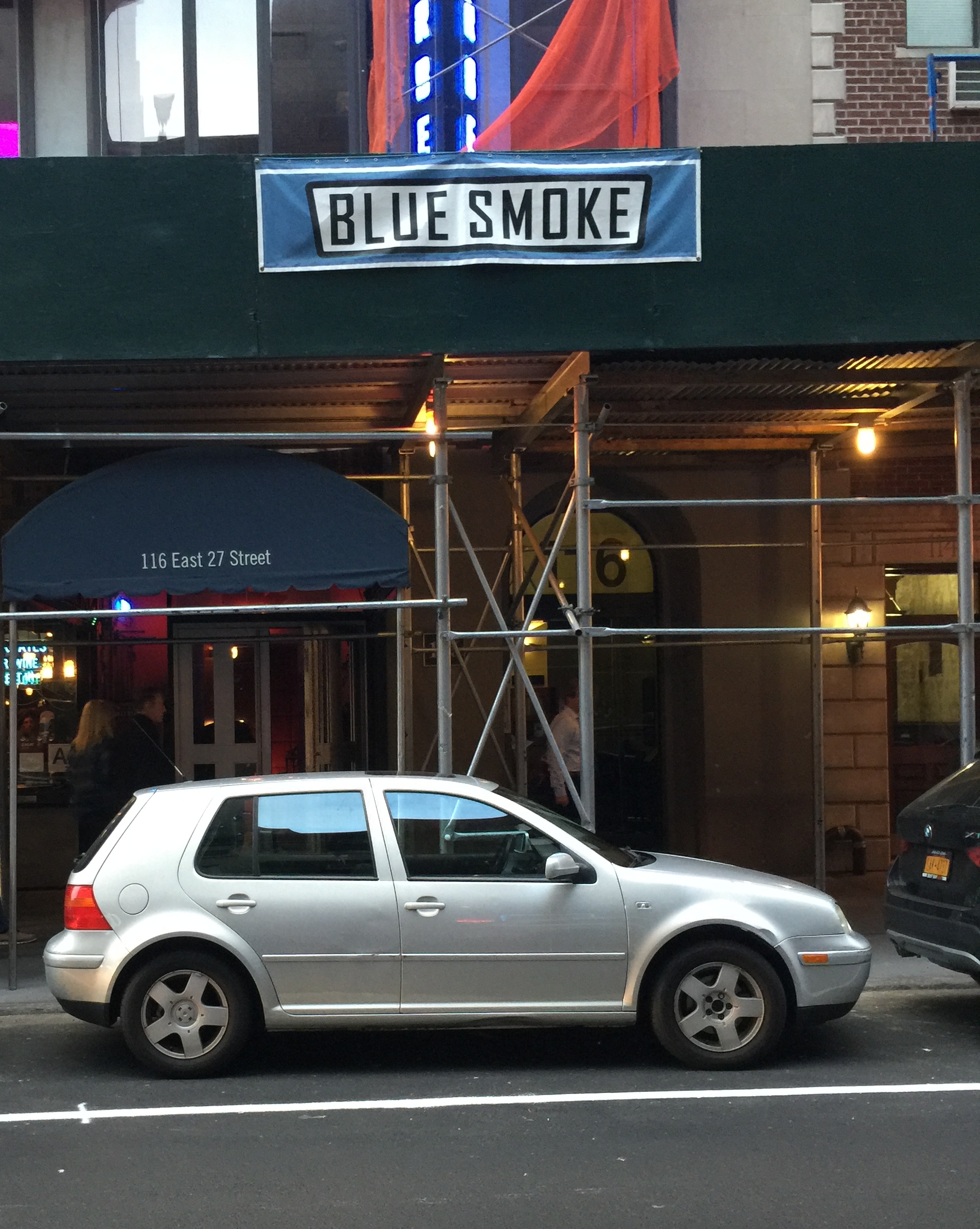 Blue Smoke, Eat Like a Southerner - DA' STYLISH FOODIE
