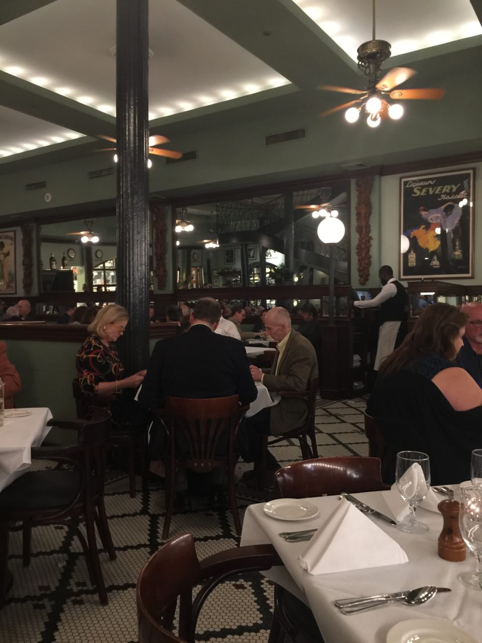 Palace Cafe, The Best Spot to People Watch - DA' STYLISH FOODIE