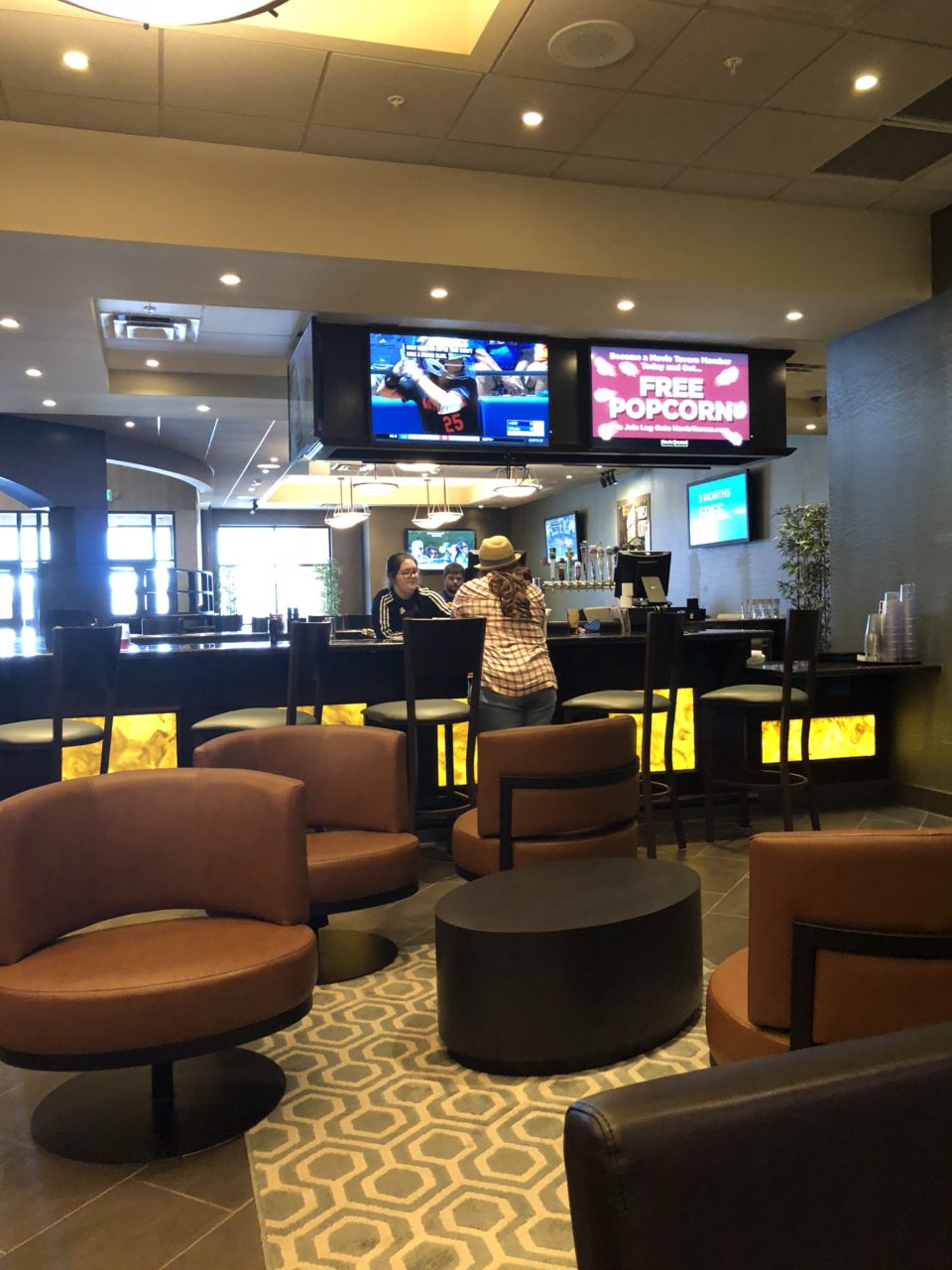 Marvel Studios' Avengers: Infinity Wars at the Movie Tavern - DA ...