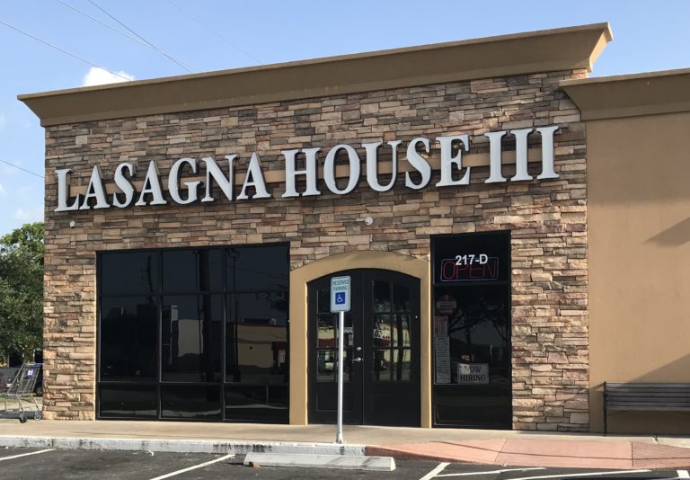 Lasagna House III - DA' STYLISH FOODIE