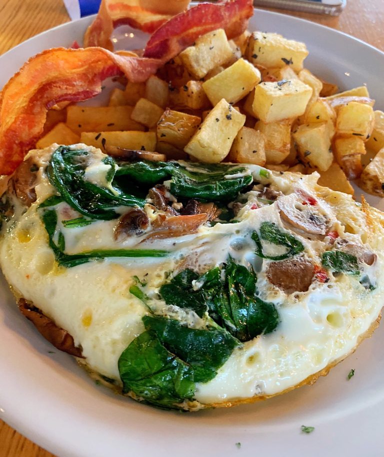 Hanan's Cafe, Coffee Shop & Eatery - DA' STYLISH FOODIE