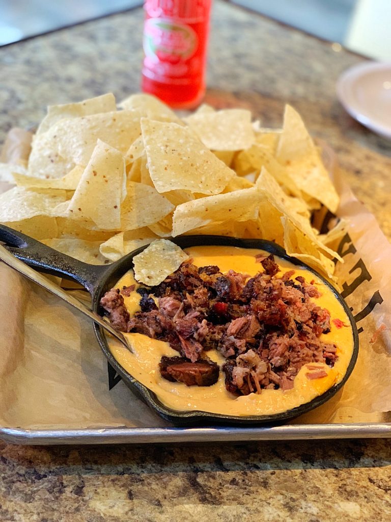 Cypress Trail Hideout, Home of Pappa Charlie's BBQ - DA' STYLISH FOODIE