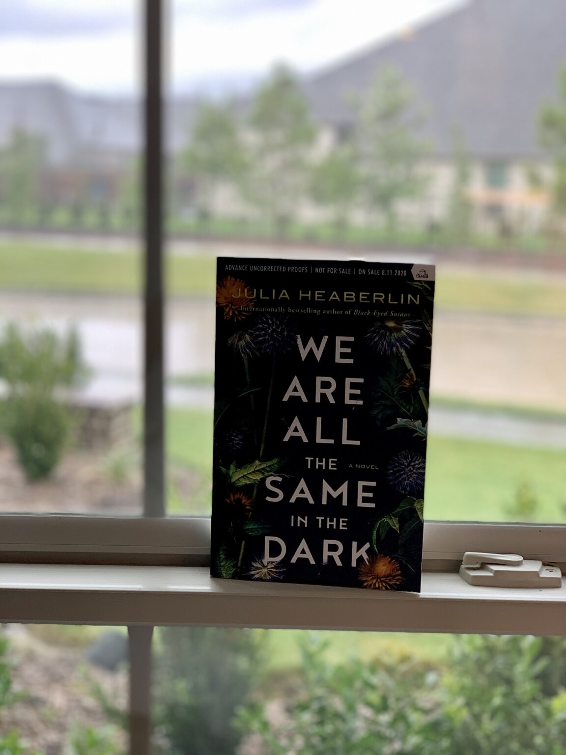 We Are All the Same in The Dark - DA' STYLISH FOODIE