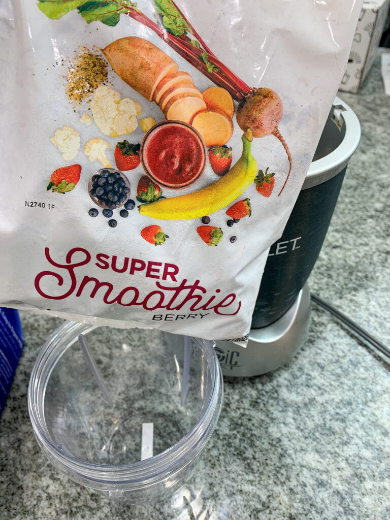 SmoothieBox - DA' STYLISH FOODIE
