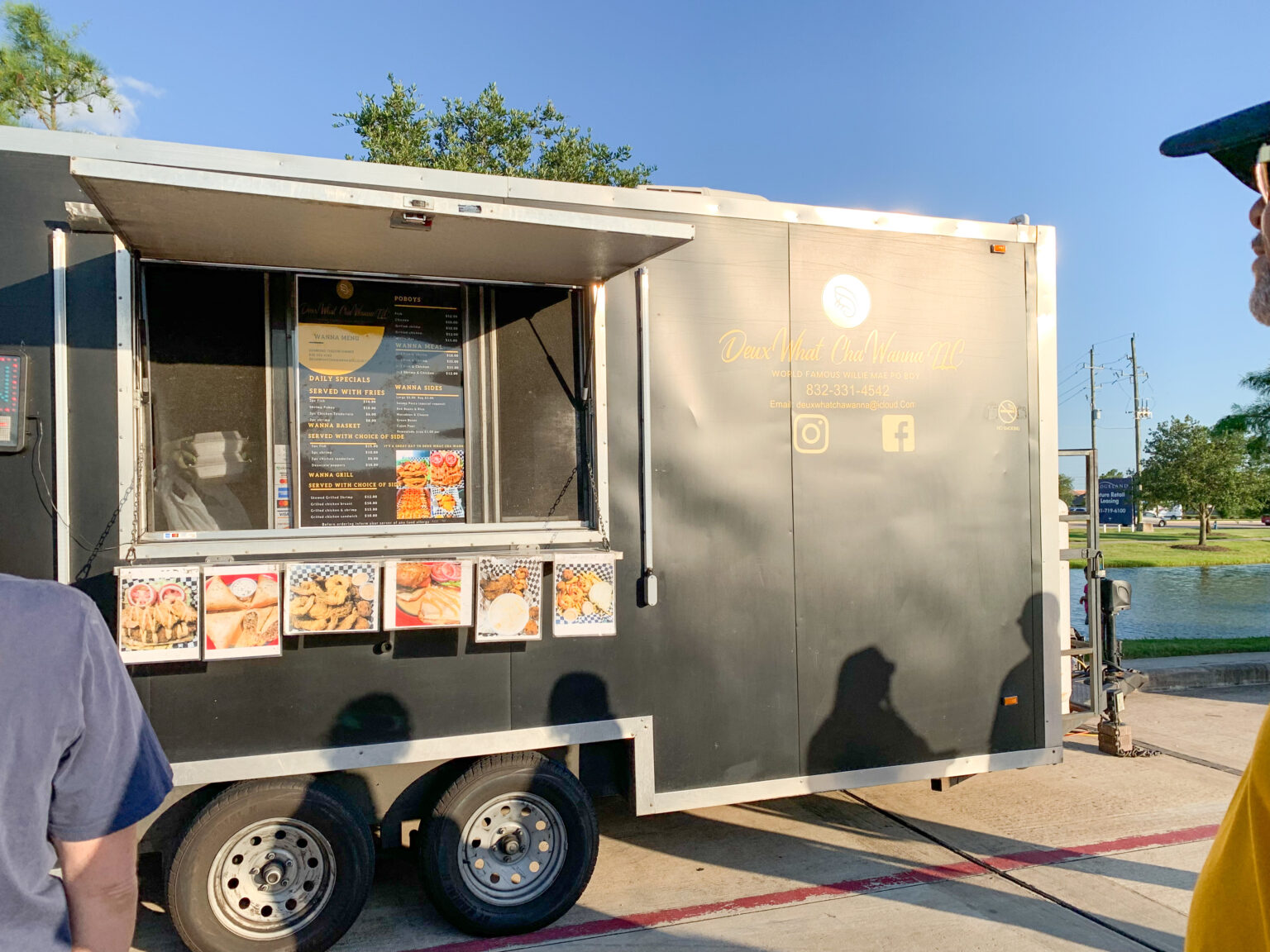 Deux What Cha Wanna - DA' STYLISH FOODIE