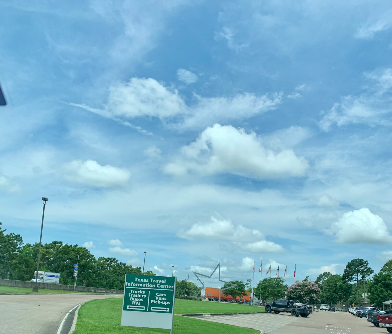 Floyd's Mount Belvieu - DA' STYLISH FOODIE