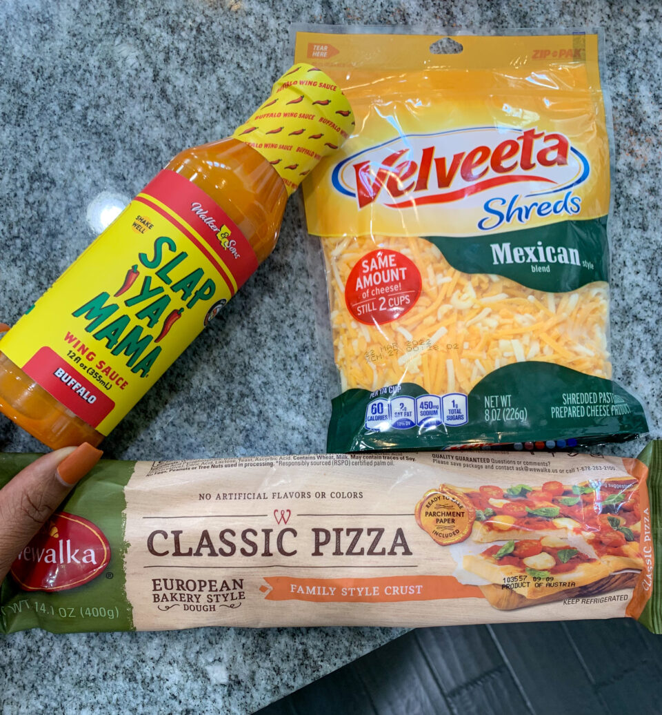 Buffalo Chicken & Cheese Pocket - DA' STYLISH FOODIE