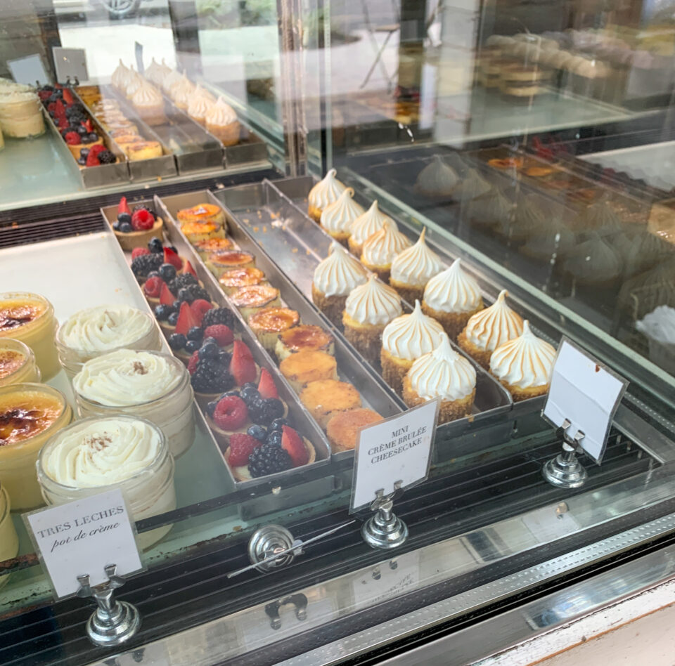 SWEET Dessert Shop - DA' STYLISH FOODIE