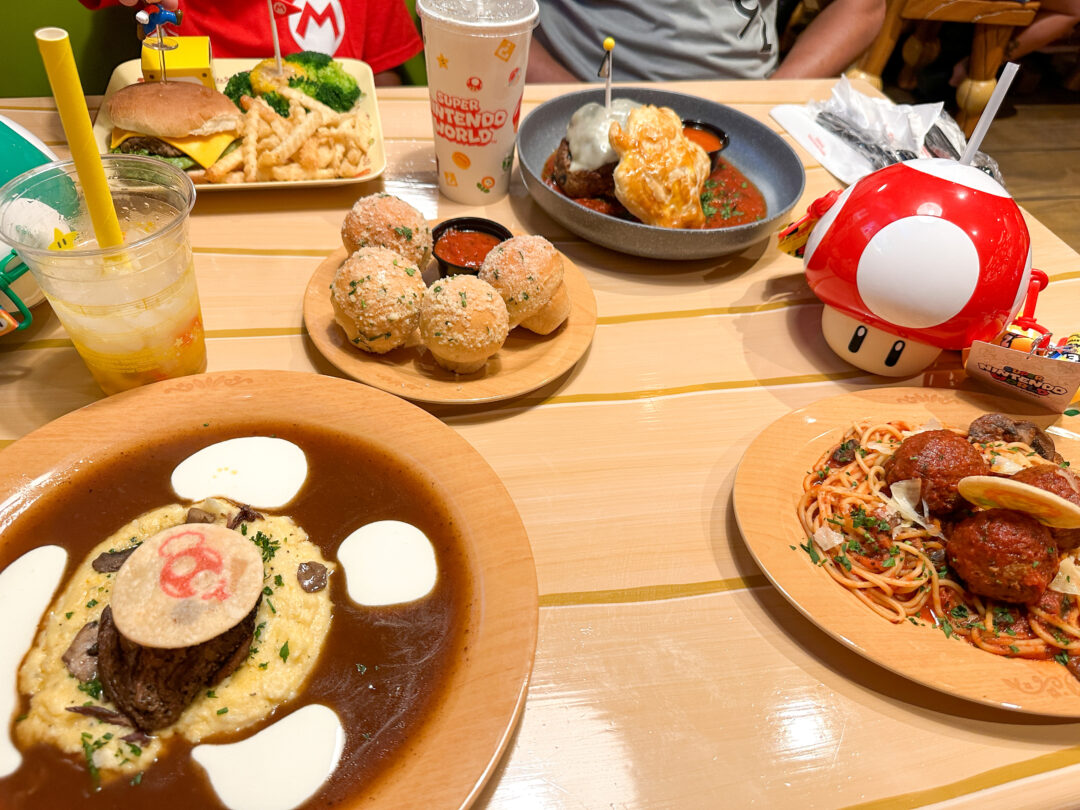 Toadstool Cafe at Super Nintendo World - DA' STYLISH FOODIE